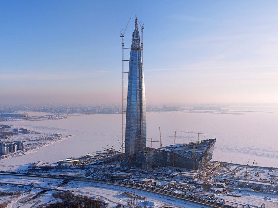 Assembly of metal structures at Lakhta Center - Jekko