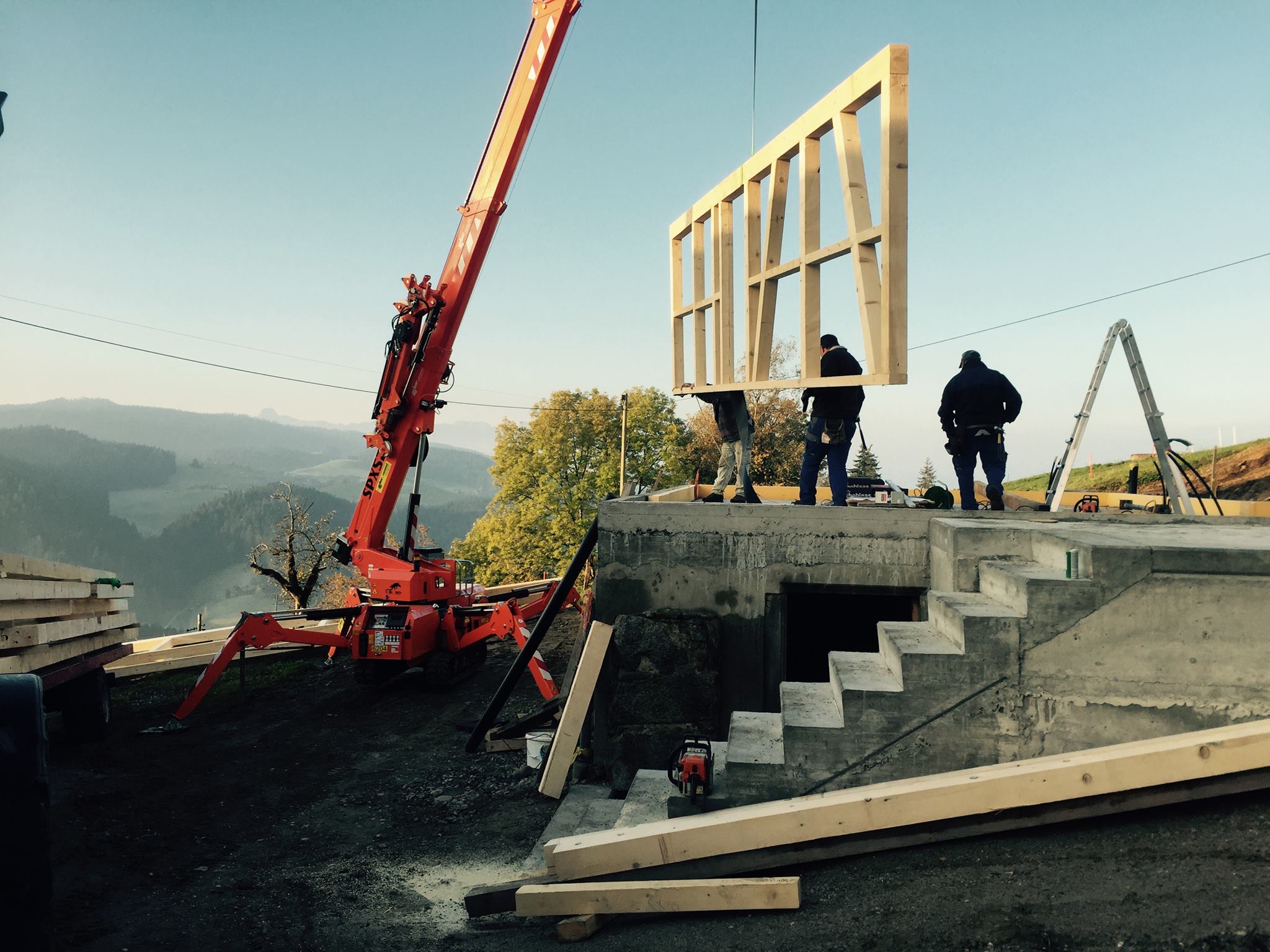 Installation of wooden buildings - Jekko Cranes