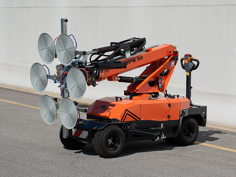 MPK10, the new Jekko 990-kg Minipicker - Jekko