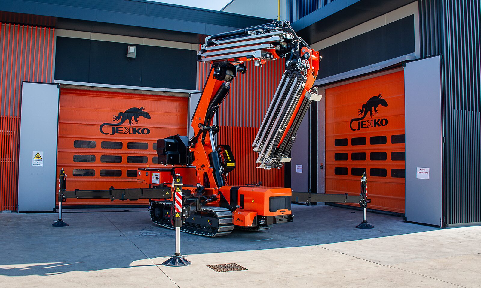 Jekko Lancia la Nuova Gru Articolata Cingolata JF545.2 - Jekko